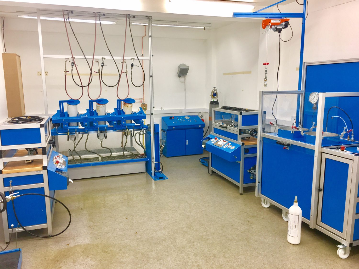 Equipment for Ships Service Companies, Life raft cylinder filling ...